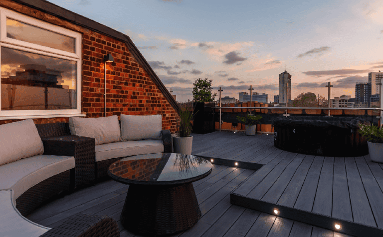 Best Hen Party Houses in Manchester 2024 | Plan The Hen